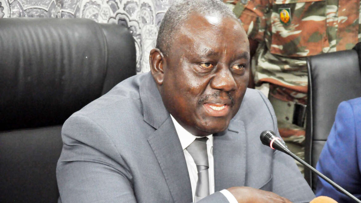 Bénin : Gaston Dossouhoui lance la campagne agricole 2026-2027 à N’Dali ...
