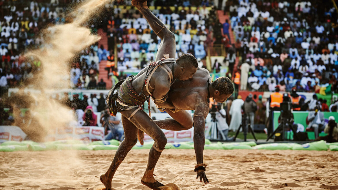 Sénégal : Sa Thiès est le nouveau roi des arènes – La Nouvelle Tribune